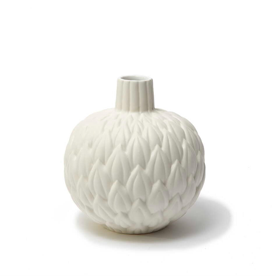 Lindform Relief Vase - Astrid Star White Small – Janet Bell Gallery ...